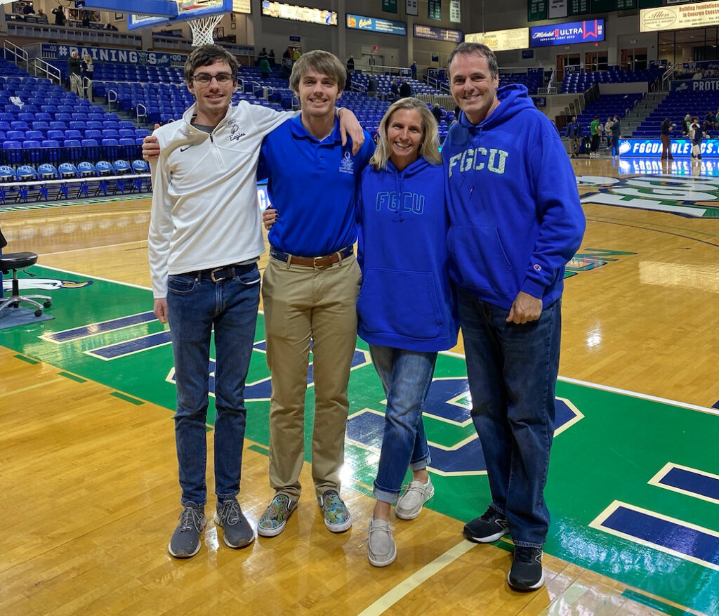 Wendy Marinan - McCallion & McCallion Realty